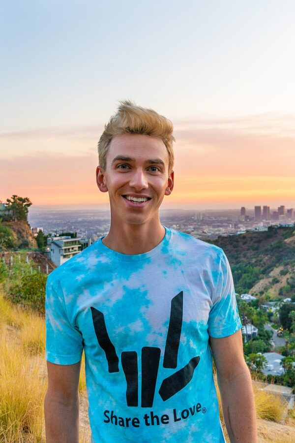Who is Grace Sharer? (Youtuber) Net Worth, Height, Age, & More