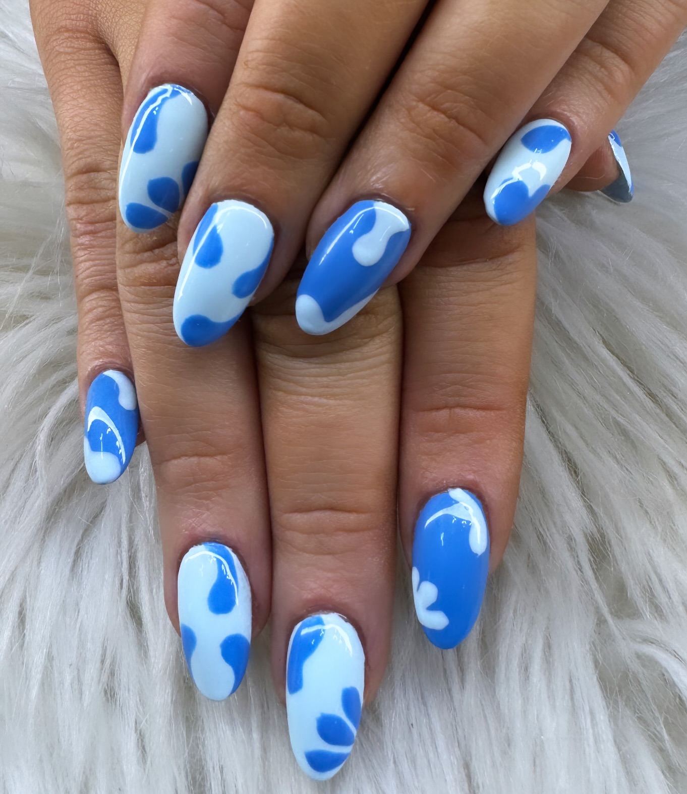 28 Cute Cow Print Nail Designs to Try - Fame & Frills