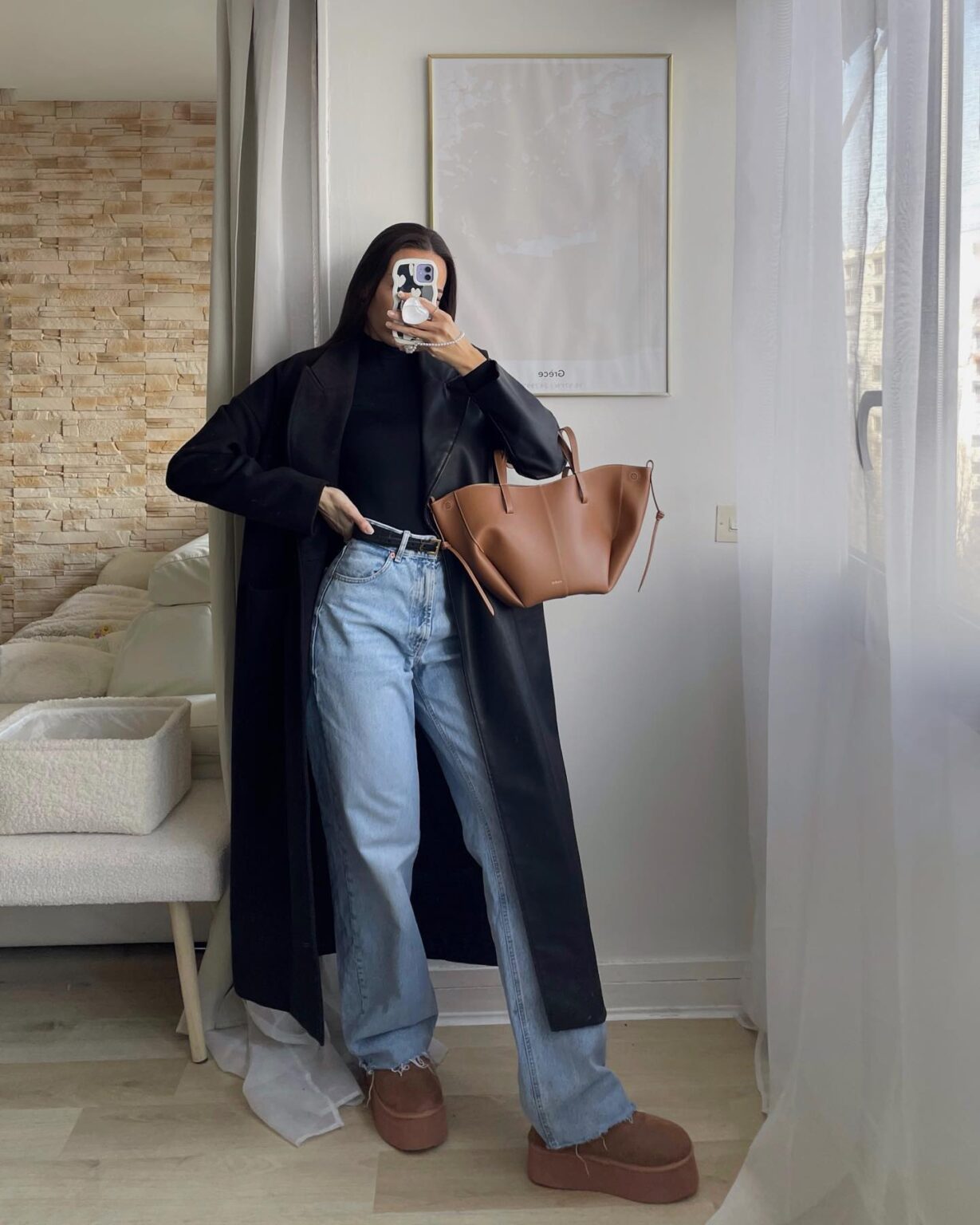 17 Effortlessly Stylish School Outfits for Women - Fame & Frills
