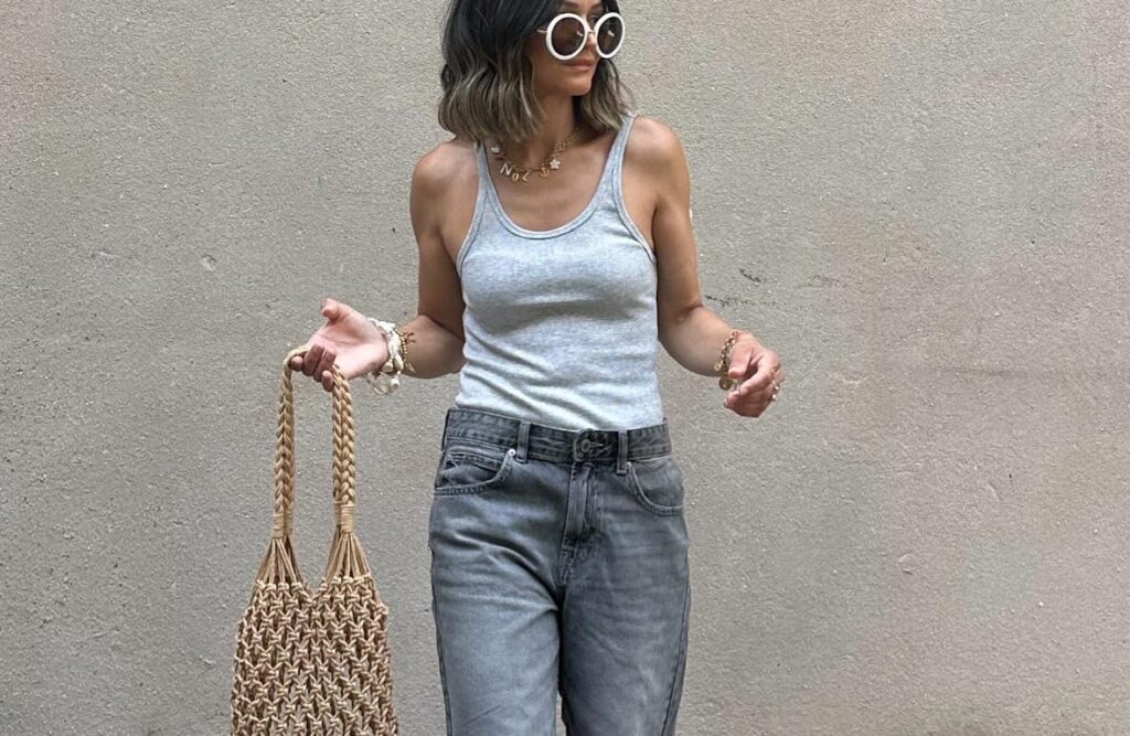 21 Ideas for Your Hottest Summer Short Outfits - Fame & Frills