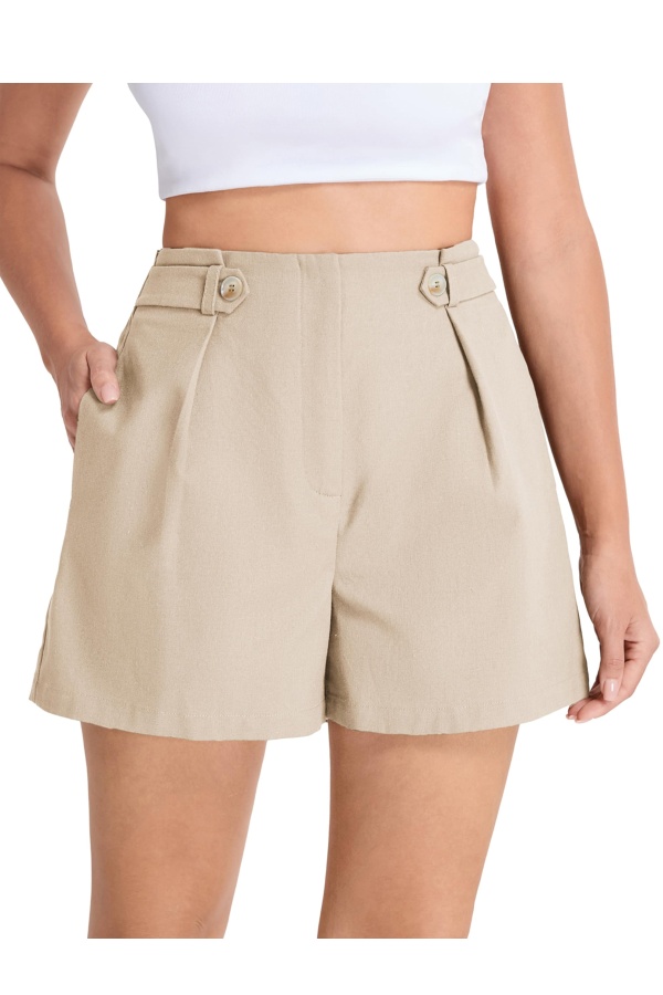 21 Ideas for Your Hottest Summer Short Outfits - Fame & Frills