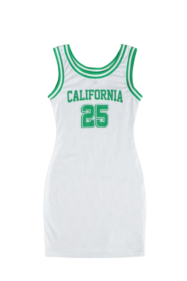 23 Cool and Casual Jersey Outfit Combinations - Fame & Frills